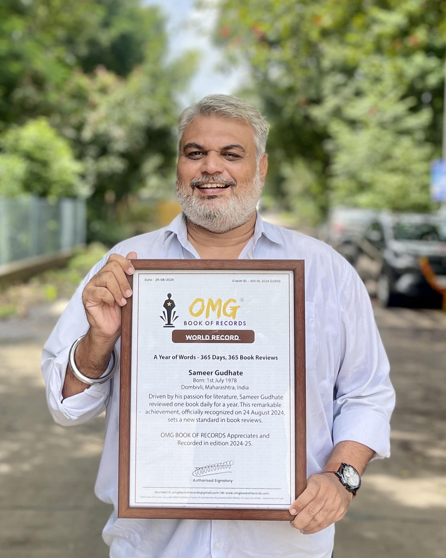 Sameer Gudhate Sets World Record with 365 Book Reviews in 365 Days ...